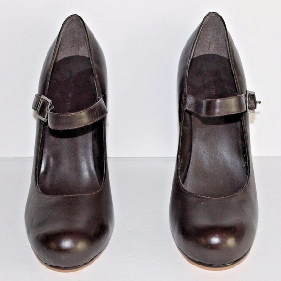 Martin + Osa | Shoes | Martin Osa Brown Leather Mary Jane Pumps | Poshmark